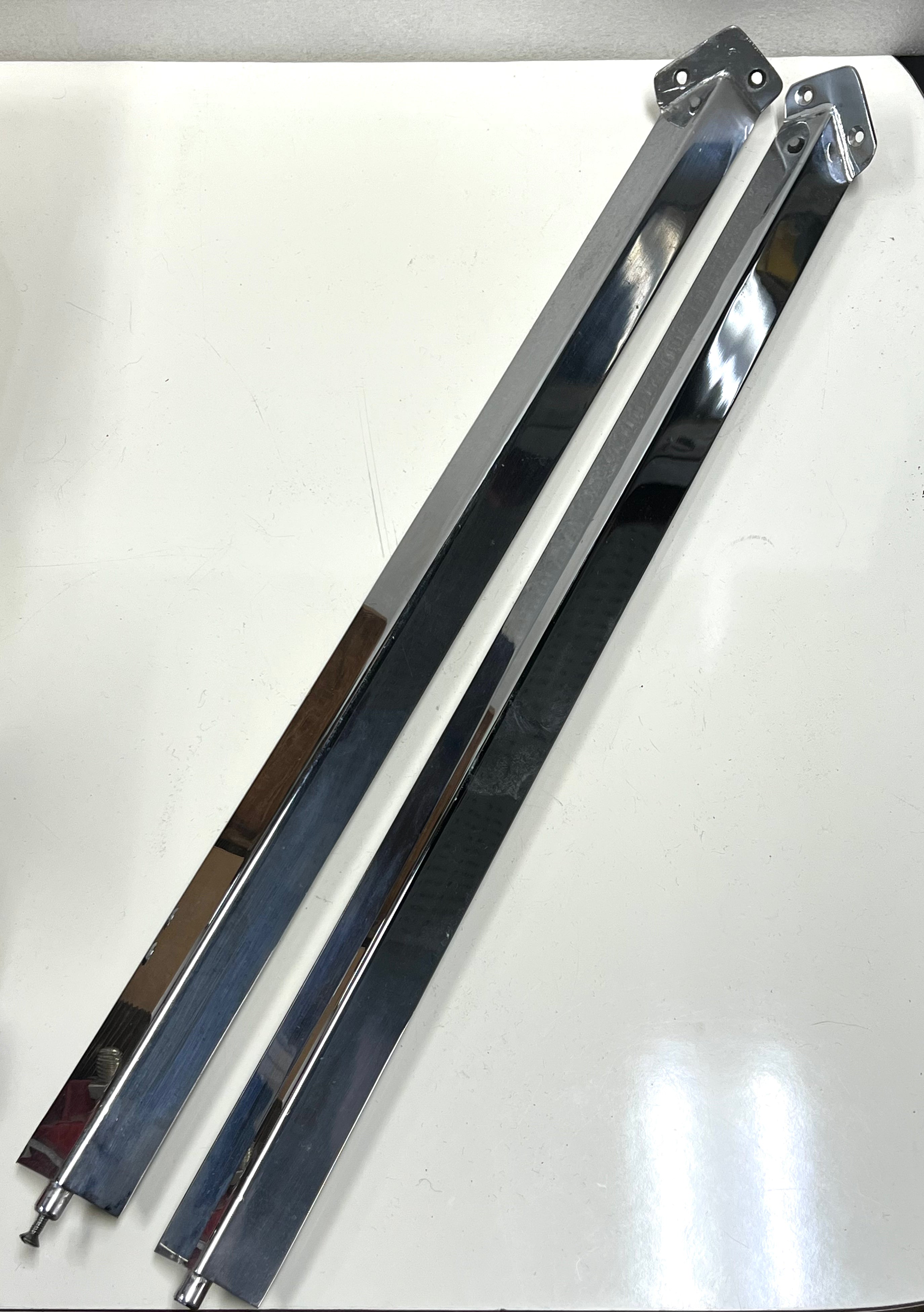 Decent PAIR Windshield Corner Posts for Resorter 17 & 18 (for windshie ...